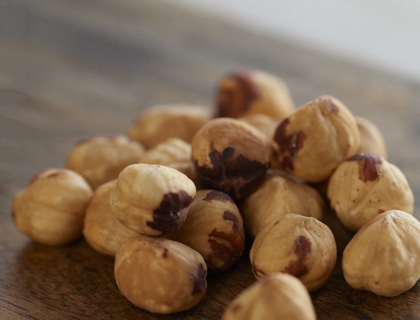 Small Roasted Hazelnut Kernels, 25 LB Box – Oregon Orchard, Hazelnut ...